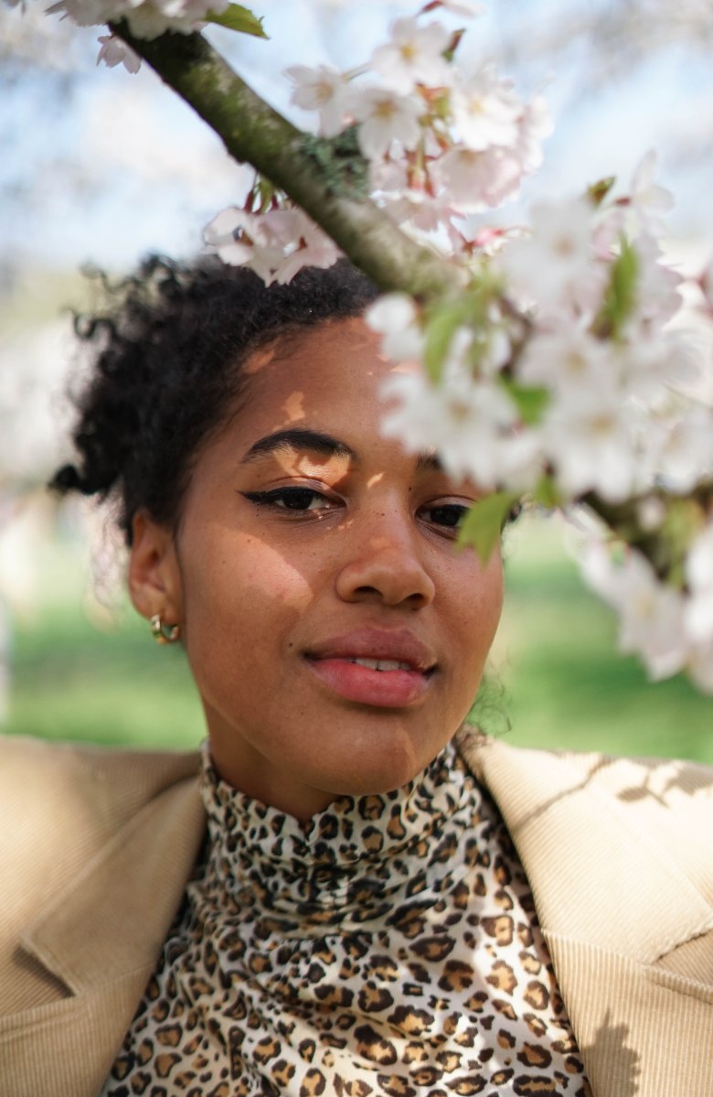 Blossom portraits w/ Zoé – Judith Tielemans